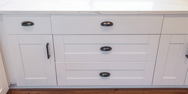 Anchester White (AW) | LifeArt® Cabinetry | Terillian Cabinets